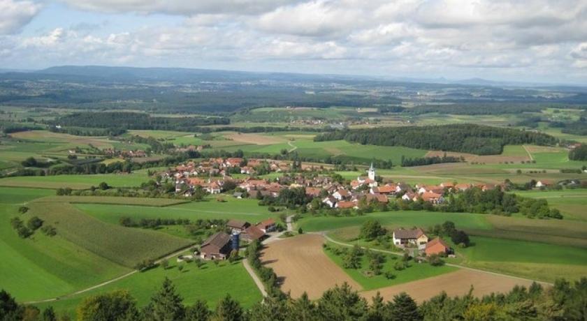 Smart Travel - Travel Guide Application