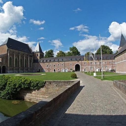 Smart Travel - Travel Guide Application